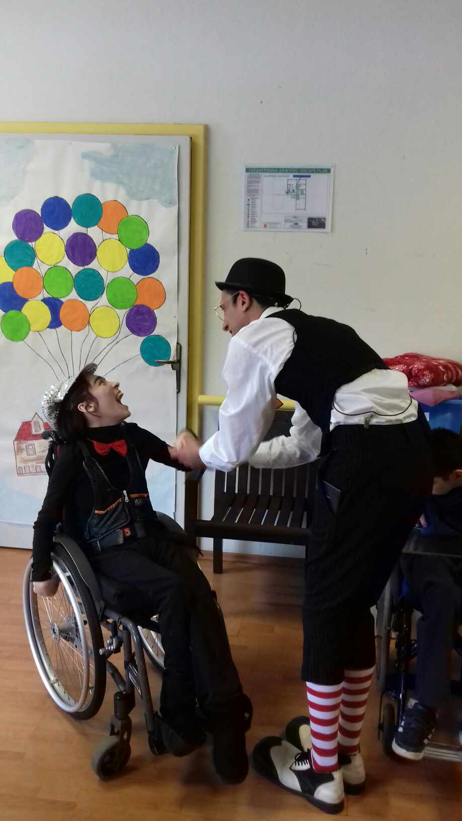 Παντομίμα και παιχνίδια με τα "Ανεμοσκορπίσματα" - ΕΛΕΠΑΠ